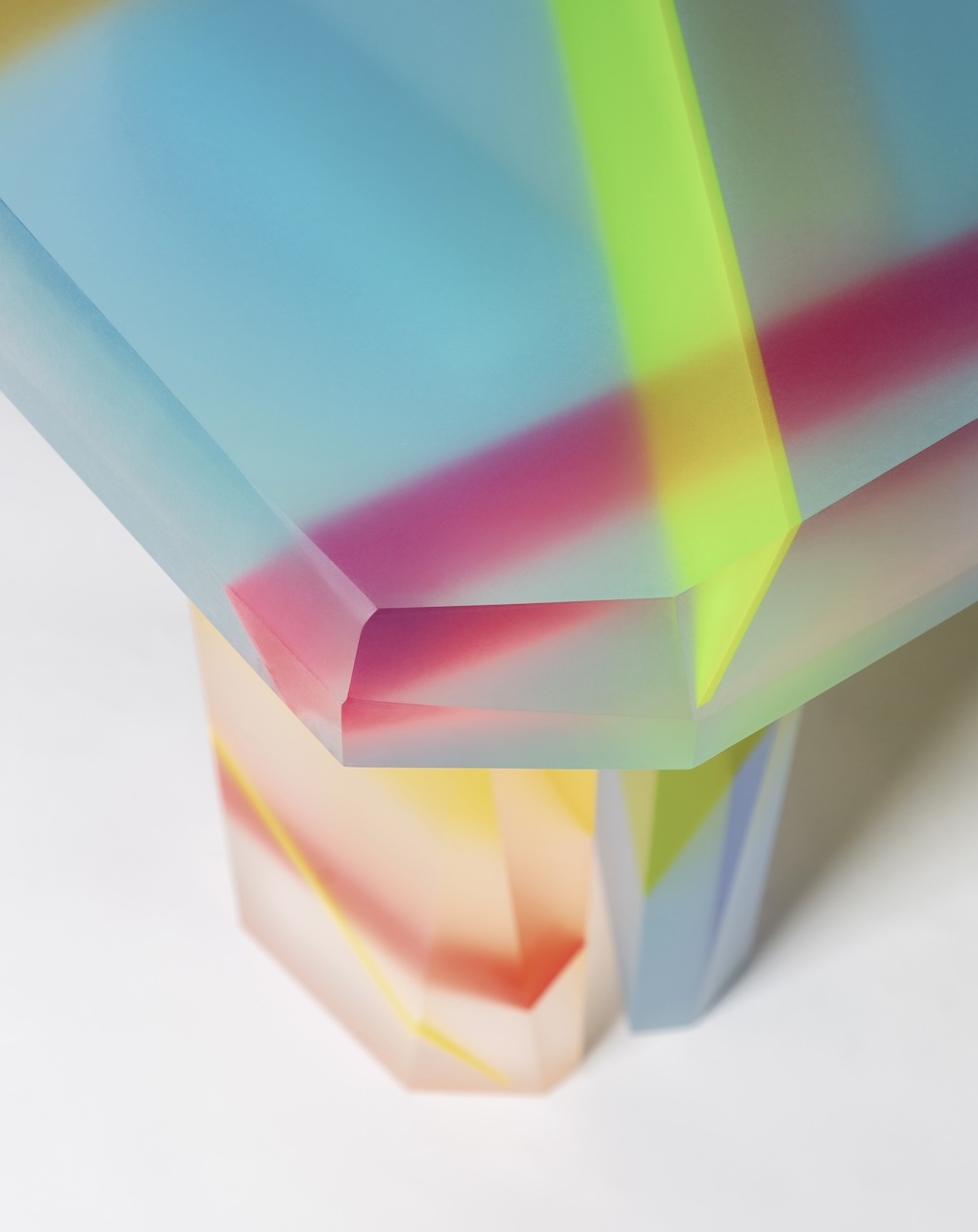 The new Lucite capsule collection by Draga & Aurel explores the power ...