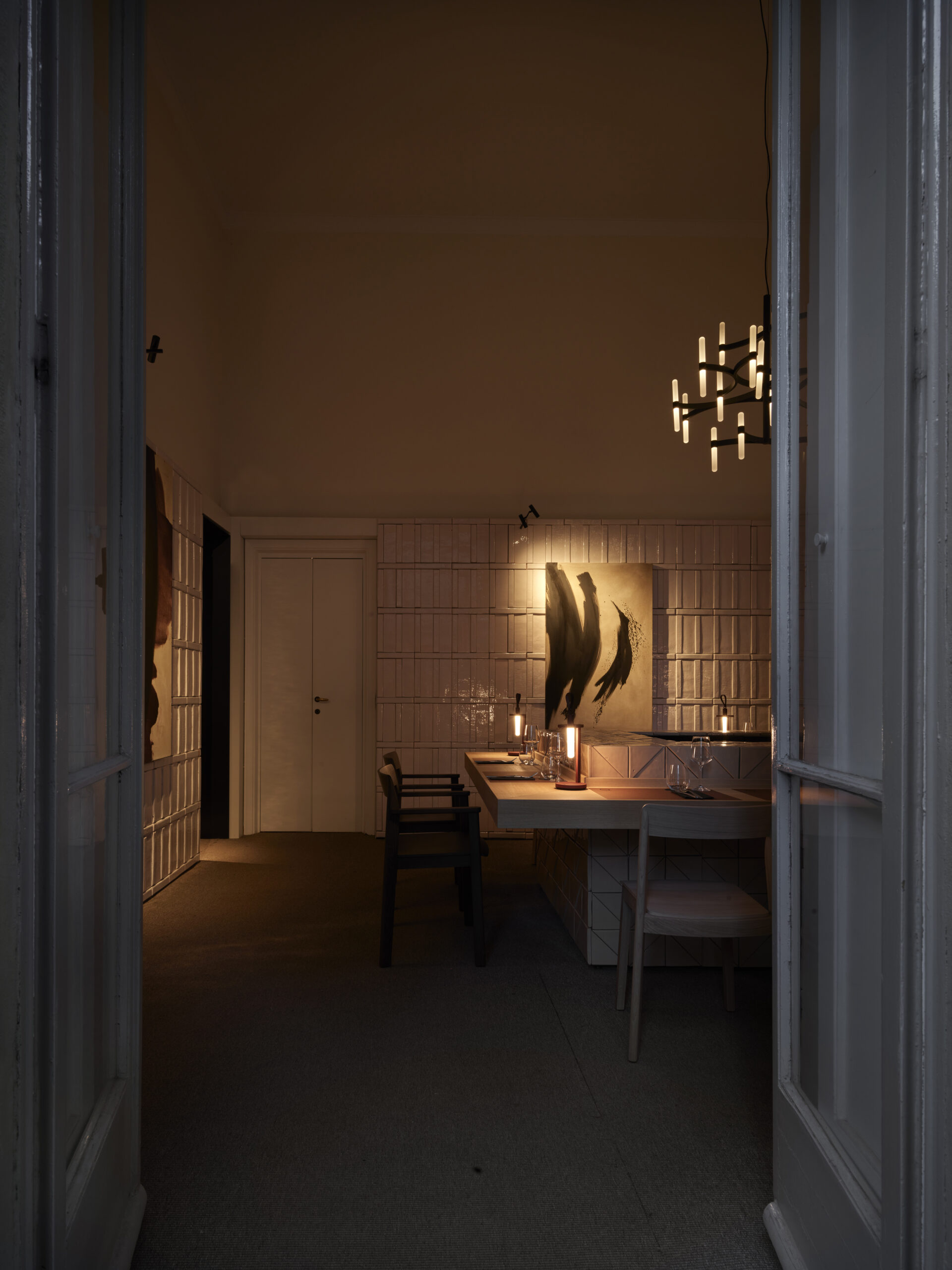 QU incanta Brera con “Quattro–a taste of light” - Design Diffusion